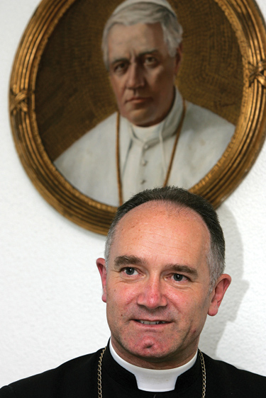 Fellay Talk Sparks Controversy - Inside The Vatican